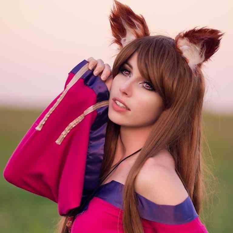 Starbuxx's Sexy Cosplay Will Get Your Blood Pumping