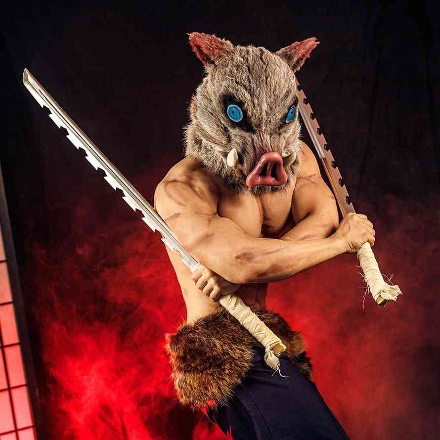 From Video Games To Anime, Taryn Cosplay is Jaw-Droppingly Good