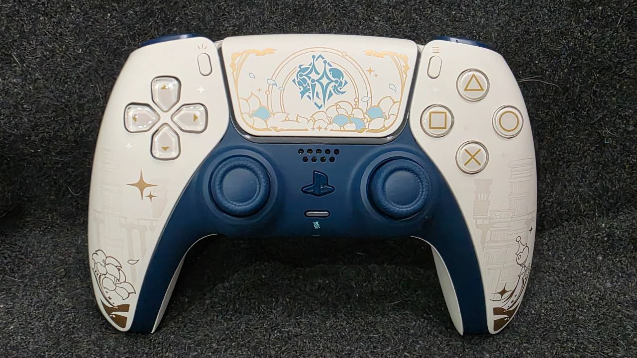 These Limited Edition PS5 DualSense Controllers Bring Style, Story, and ...