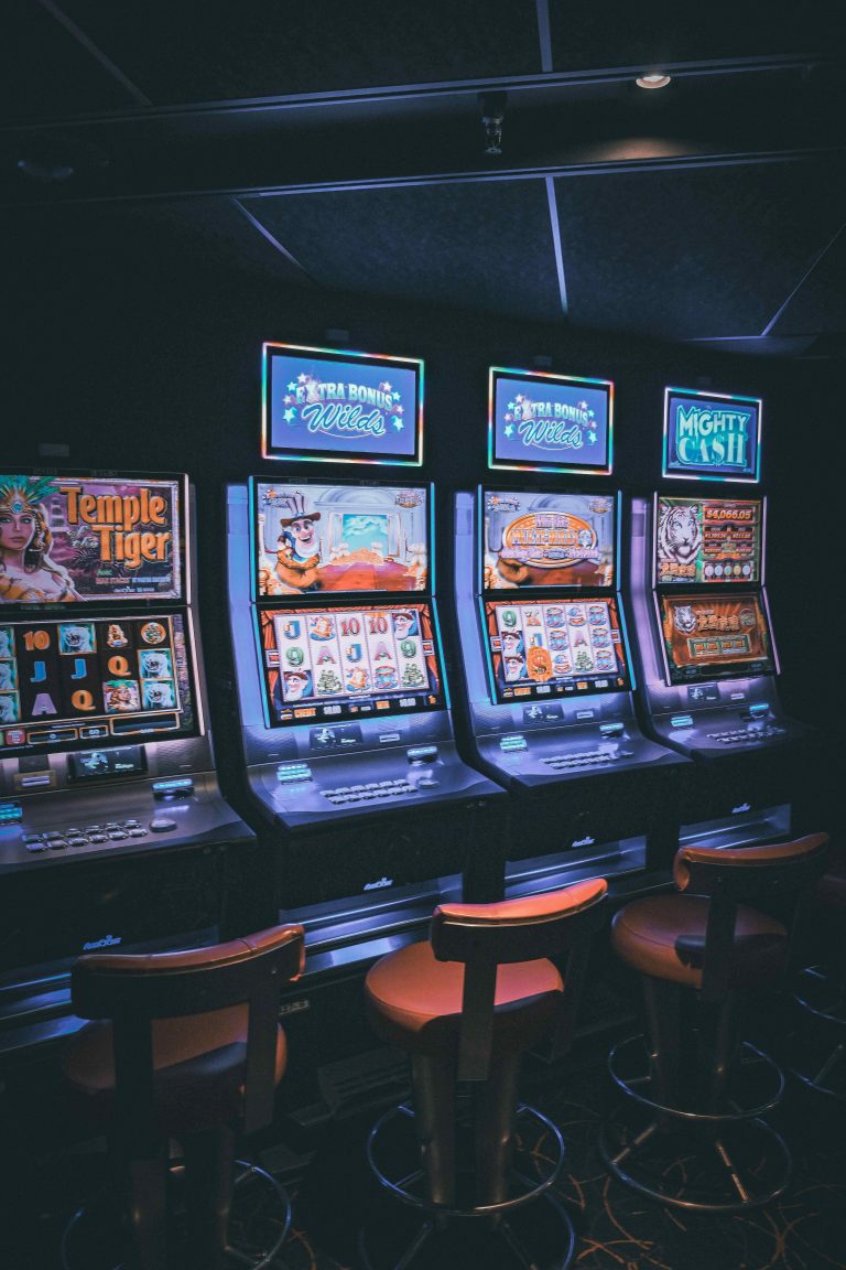How Modern Slot Games Turn Bonus Features Into Main Attractions ...
